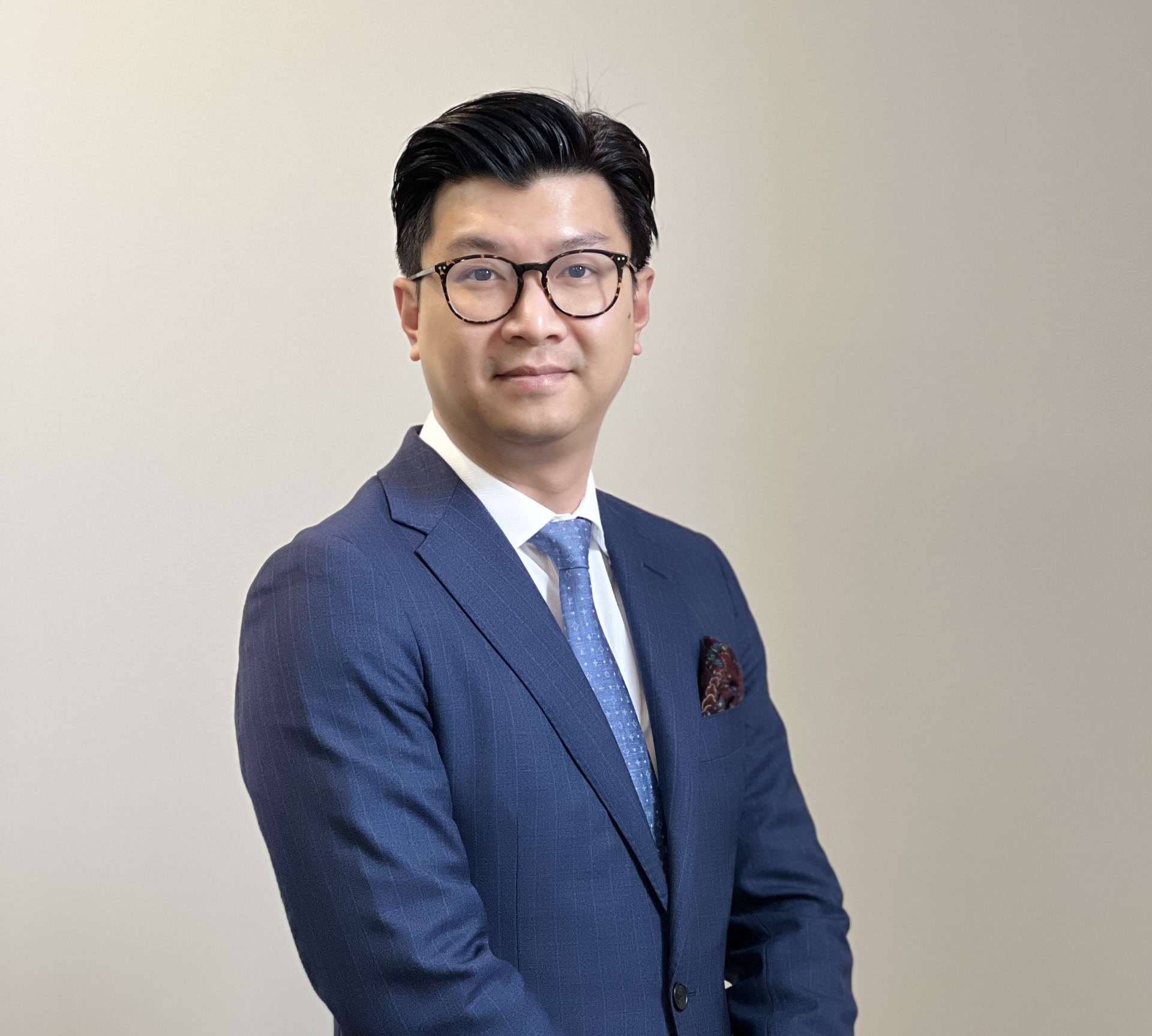 James Le - Tax Store